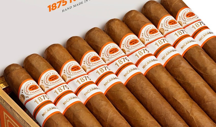 The World’s Oldest Cigar Brands Revealed - Smoke Inn Blog