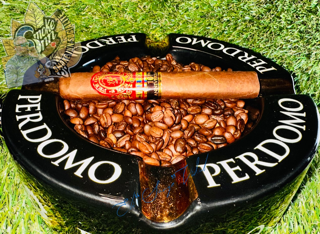 Perdomo 10th Anniversary Box-Pressed Sungrown Epicure Review by: Sarge ...